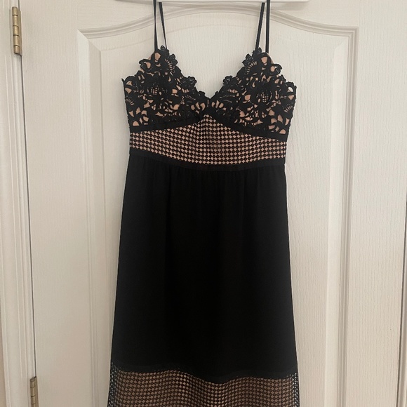 Theory | Dresses | Nwt Theory Size 2 Melaena Black Elevate Crpe Dress ...